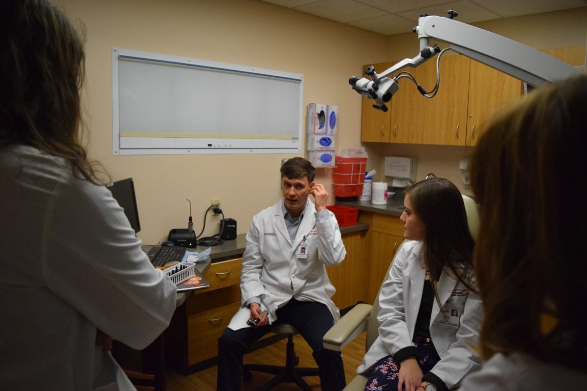 Division of Otolaryngology hosts annual Clinical Experience for UW PA ...